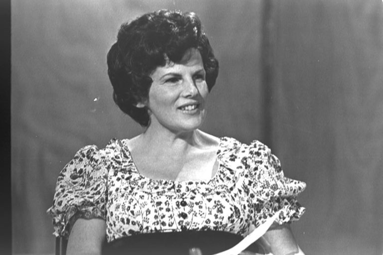 1970 - 79 - Mná 100